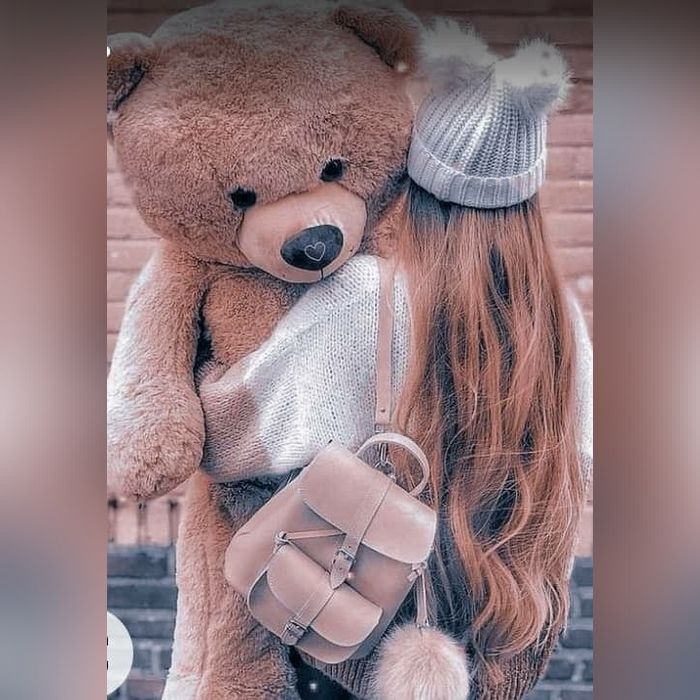 عکس پروفایل دخترونه جدید 1401 Gang بالا و پرچمدار